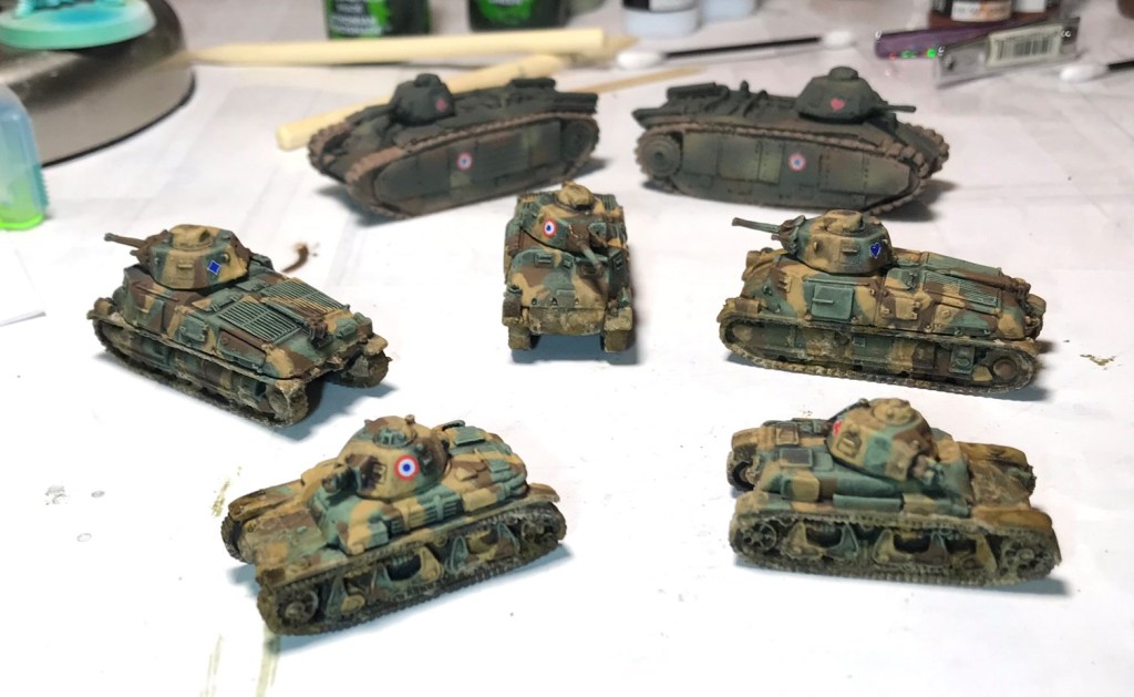 Happy Tanksgiving! 2 Soviet, 5 French, and 5 German tanks get off the ...